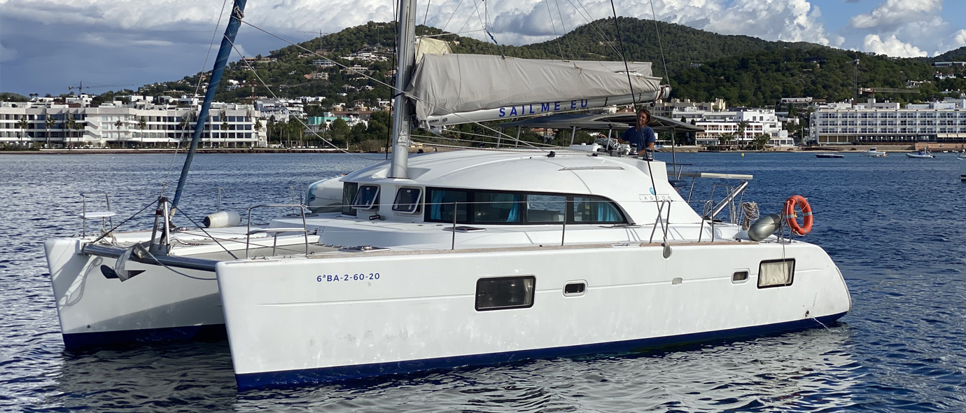 Types of sailing catamarans